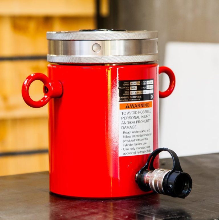 Vérin hydraulique de qualité industrielle, robuste et fiable